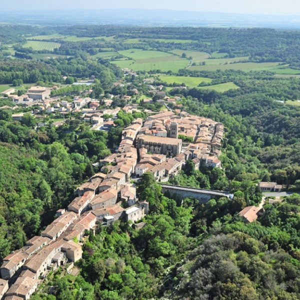 Découvrir Montolieu Village du Livre et des Arts